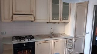 CUCINA COMPONIBILE + ALTRO PEZZO