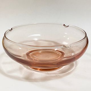 Posacenere Rosa Trasparente Rotondo Classico Chic