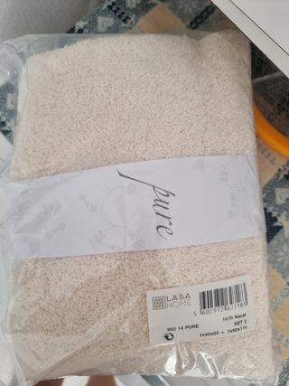 Asciugamano viso + ospite