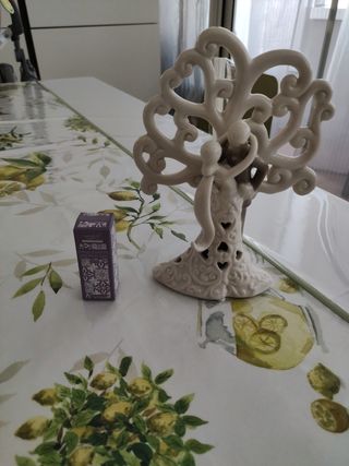 Profumatore in ceramica romantico