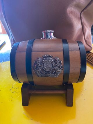 Accendino Vintage a Botte