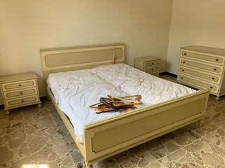 Camera da letto completa