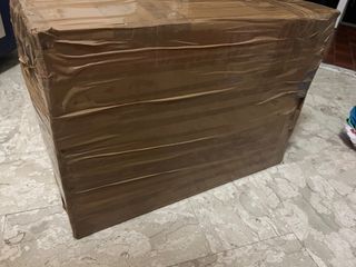 caja de utensilios del baño