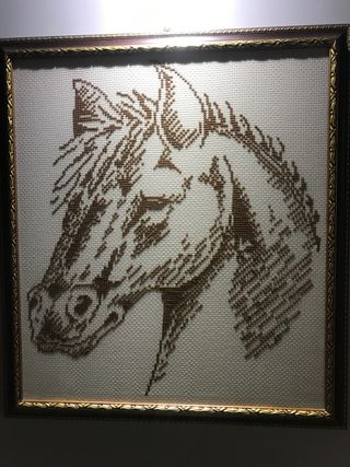 Quadro con stampa cavallo al punto croce