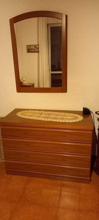 Letto comodini e como"