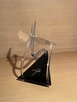 OROLOGIO DA TAVOLO IN PMMA SINEQVANON