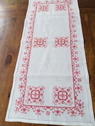 Striscia tutta a mano