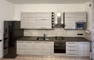 Cucina lineare completa