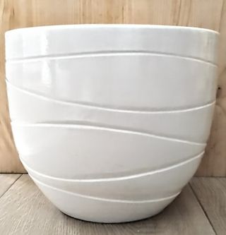 Vaso Portavaso In Ceramica Bianca.
Realizzato in S