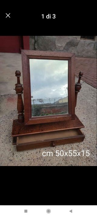Antica specchiera da appoggio
