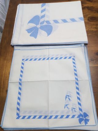 Tovaglia con tovaglioli x 6