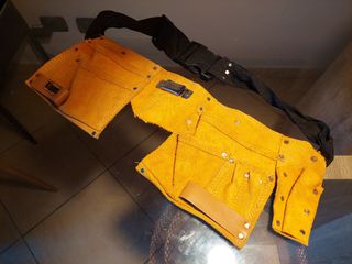 Borsa carpentiere in cuoio