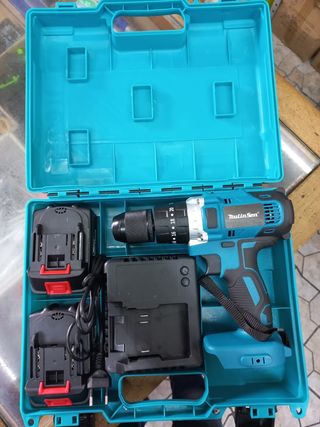 TRAPANO AVVITATORE 24V CON DUE BATTERIA