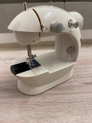 Cucitrice mini portatile con pedale