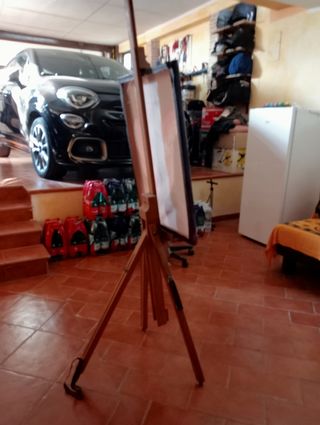 Cavaletto portatile per quadri per potto