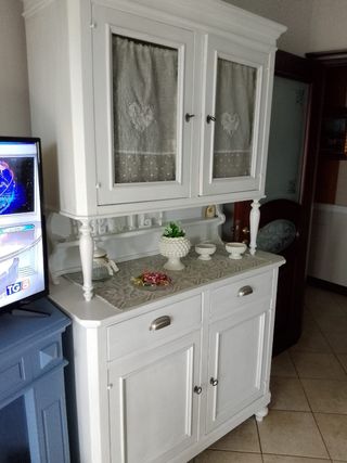 Credenza bianca arte povera