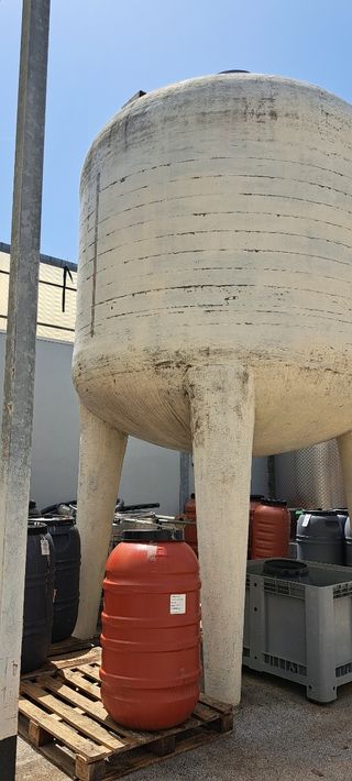 CISTERNA acqua 2,50 m X 4,50 m usata