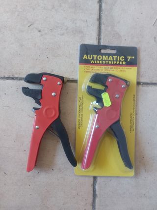 Pinza spelafili