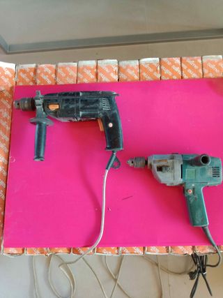 2 trapani elettrici e 176 punte varie Totale Euro