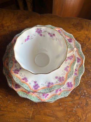 Antica tazza da thè inglese in porcellana