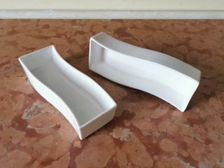 2 vassoi per antipasti, ceramica - bianco
