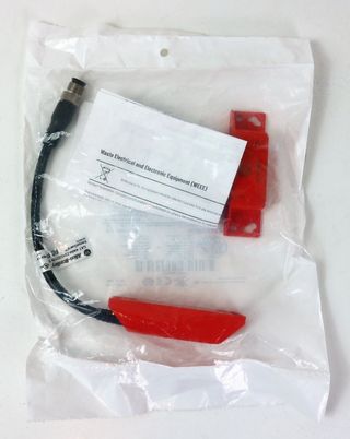 ALLEN-BRADLEY BULLETIN 440N SENSAGUARD 440N-Z21SS2