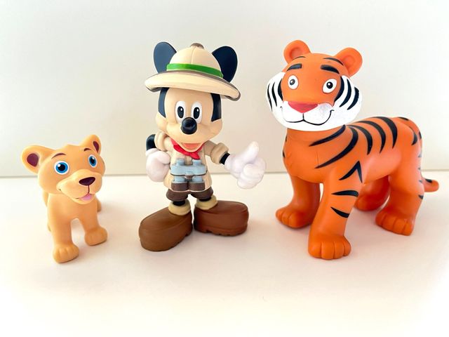 Lot de 3 figures de Mickey Mouse explorador de segunda mano por 3 EUR ...