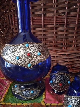 bottiglia orientale blu