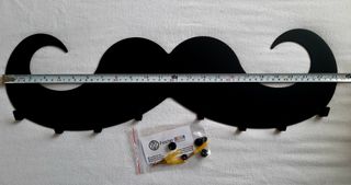 Nuovo appendi panni baffi design nero 59cm