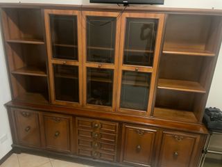 Credenza antica in legno