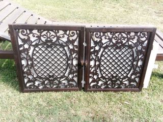 Copia di antine traforate