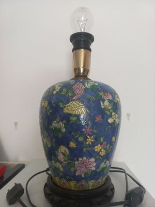 Lampada vintage ricavata da un vaso cinese