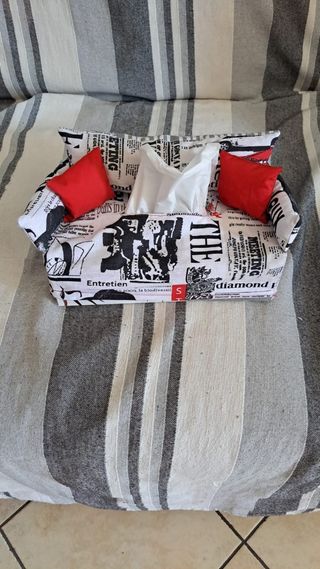 Divanetti portafazzoletti