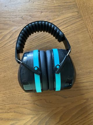 Vendo cuffie per il lavoro e per tiro a segno