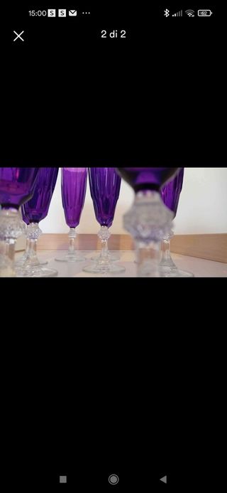 Vendo 12 calici in vetro viola