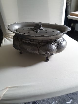 centrotavola portadolci in peltro