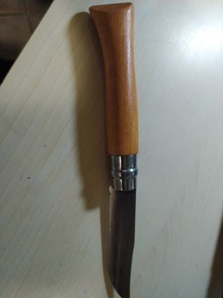 Coltello da campeggio