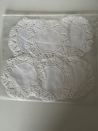 Set di 6 sottobicchieri ricami uncinetto