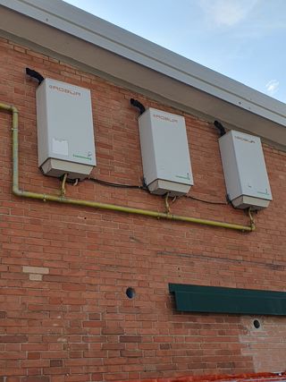 tre caldaie a condensazione funzionanti