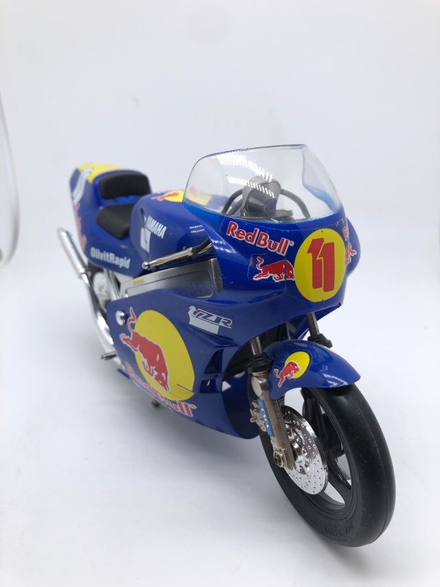 YAMAHA YZF-500 GUILOY 1:10 de segunda mano por 25 EUR en Terrassa en ...
