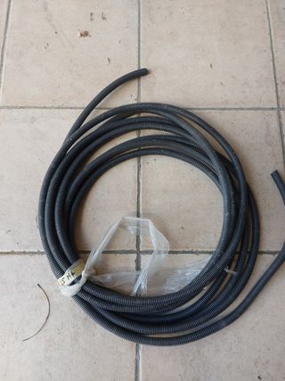 Tubo corrugato 16