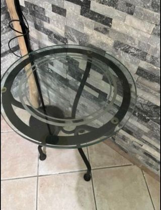 N. 2 Tavolini in ferro battuto