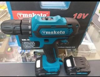 Trapano avvitatore a batteria con valigetta