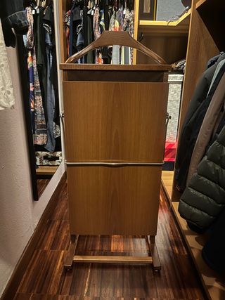 Attaccapanni in legno