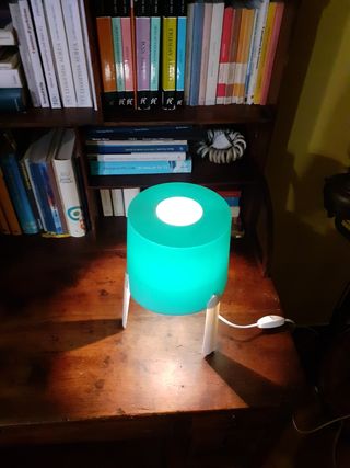 Lampada da tavolo azzurra