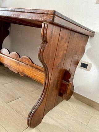 Tavolo in legno