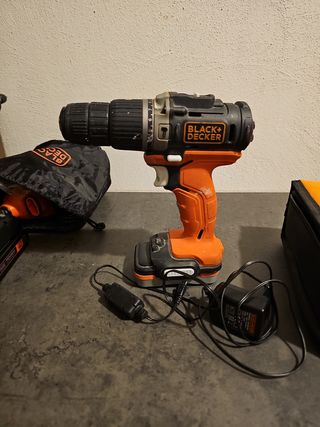 Trapano avvitatore black and decker 12 v