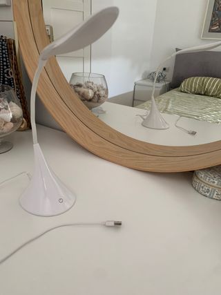 lampada da tavolo led ticarica usb
