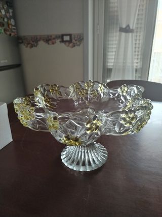 Portaoggetti rialzato in vetro