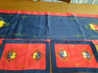 Set centrotavola + 2 centrini Natale